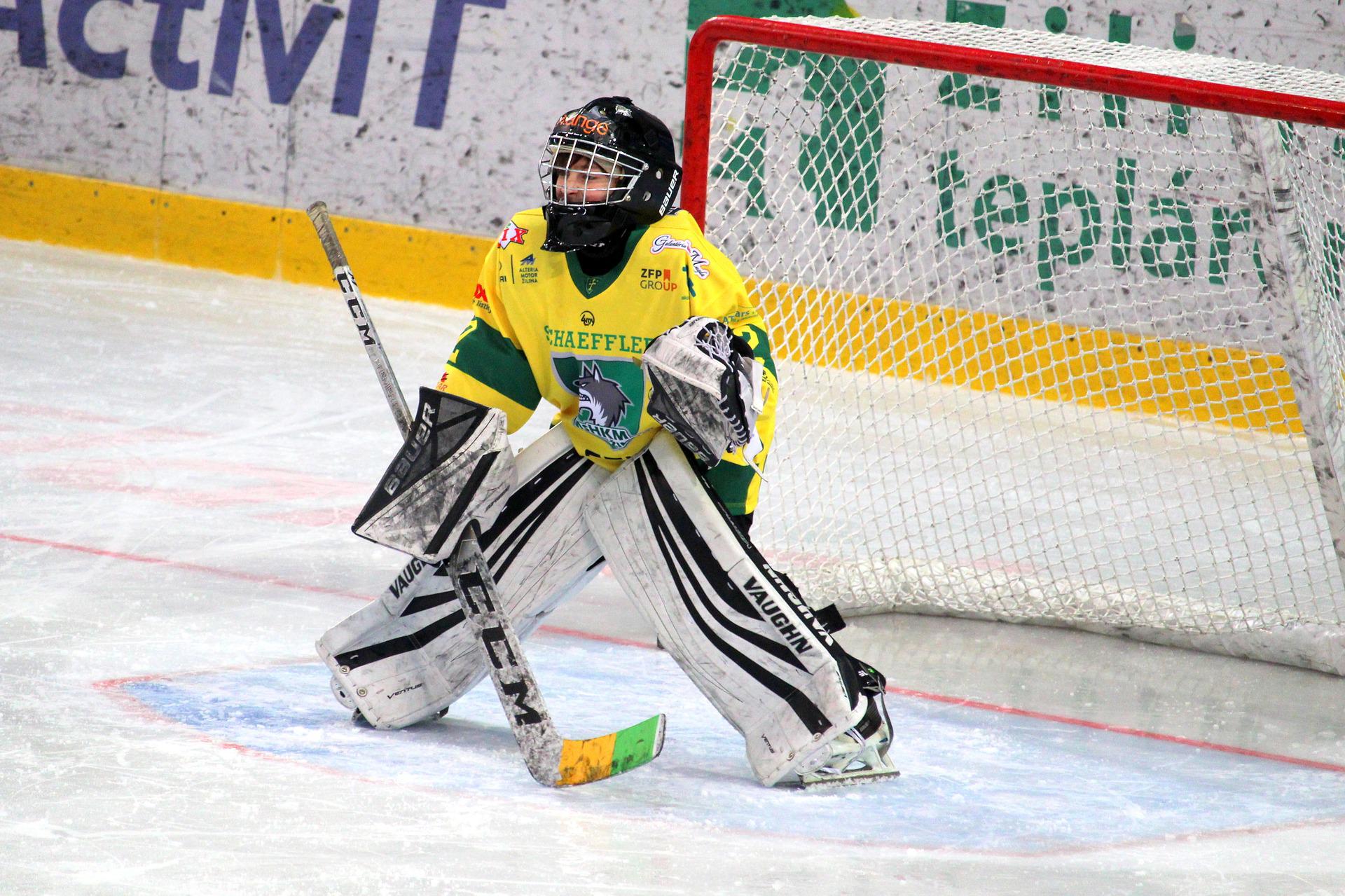 Ice Hockey Equipment for Beginners: The Ultimate Guide